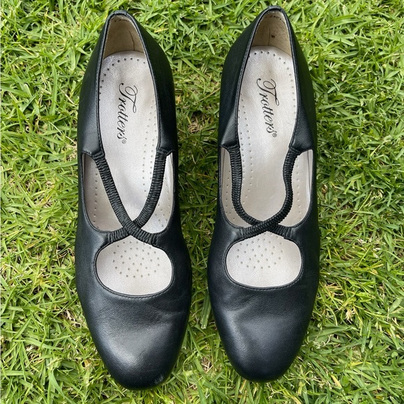 Trotters | Shoes | Trotters Jamie Pumps Size 75w | Poshmark